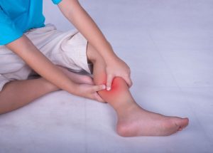 How to Manage Growing Pains? - Straits Podiatry